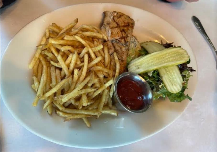 Restaurant Reviews: Table 31- Langtree - LKNConnectCommunity