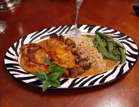 In the Kitchen: Amaretto Chicken – Delicious, Easy and Unique ...